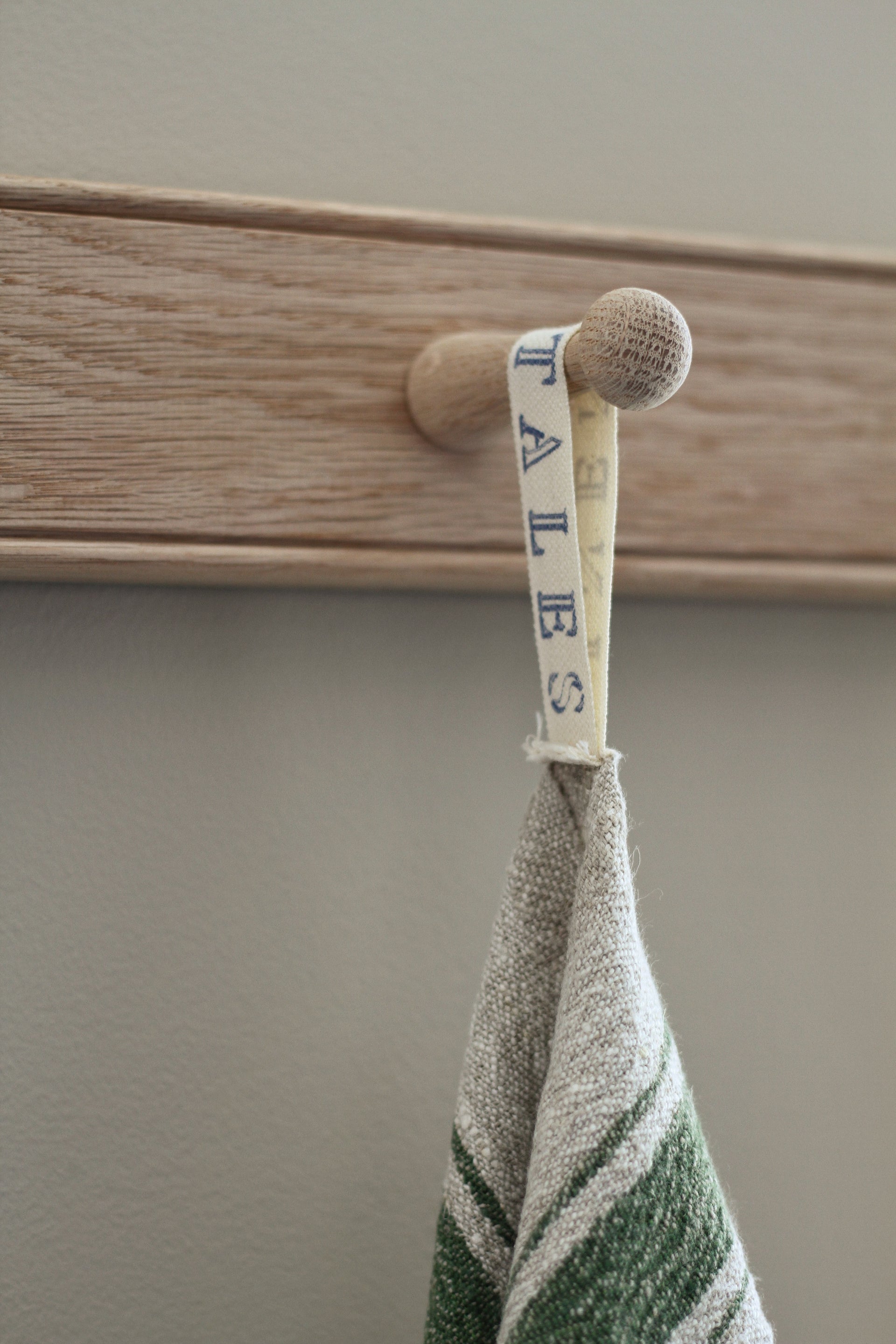 Rustic Linen Tea Towel - Green – Hare & Wilde